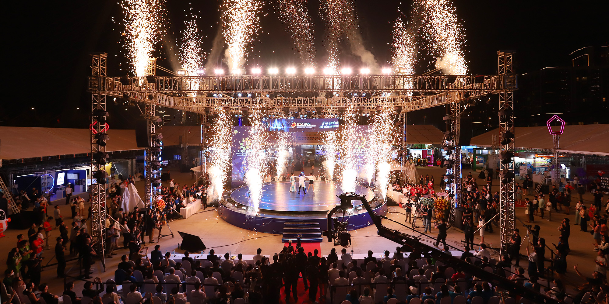 Bùng nổ sáng tạo tại lễ hội Công nghệ ngoài trời đầu tiên tại Việt Nam ...